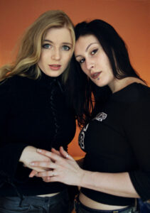 All About Anna | Gry Bay